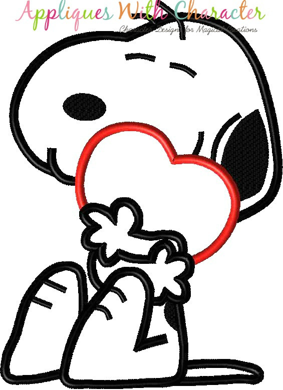 Peanuts Snoopy Holding Heart Applique Design