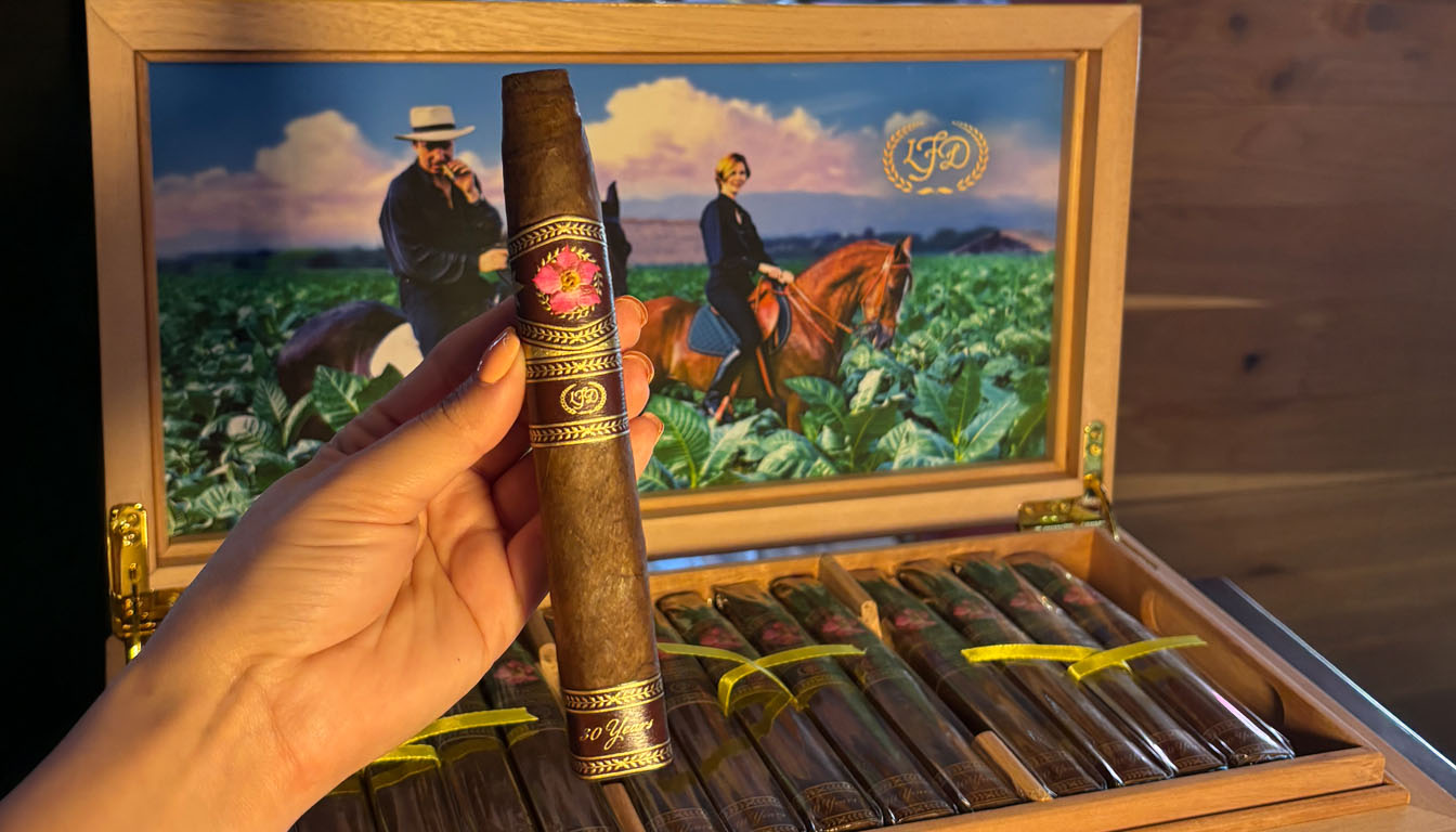 Explore the Best LFD 30th Anniversary 60 Cigars for Sale Now - Cuenca ...