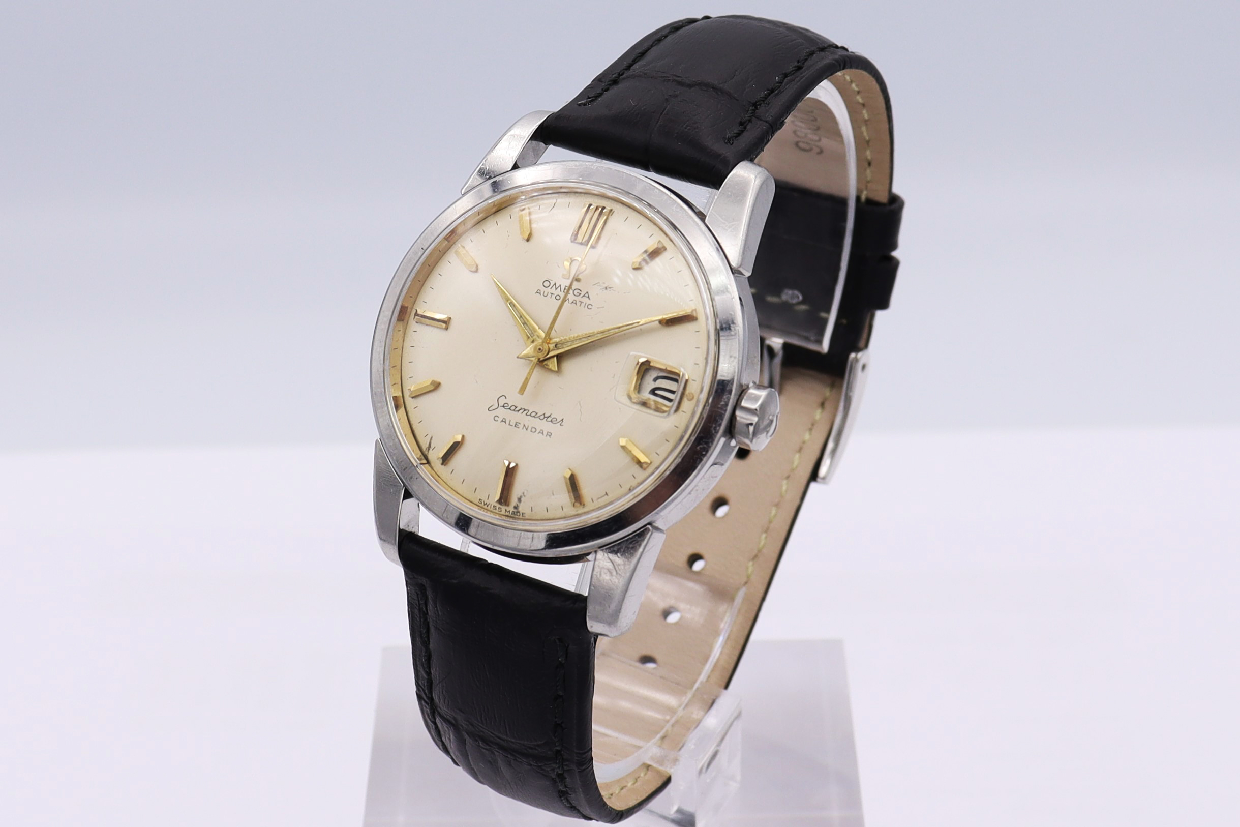 Setting the date and/or weekday on your vintage watch - Vintage Watch ...