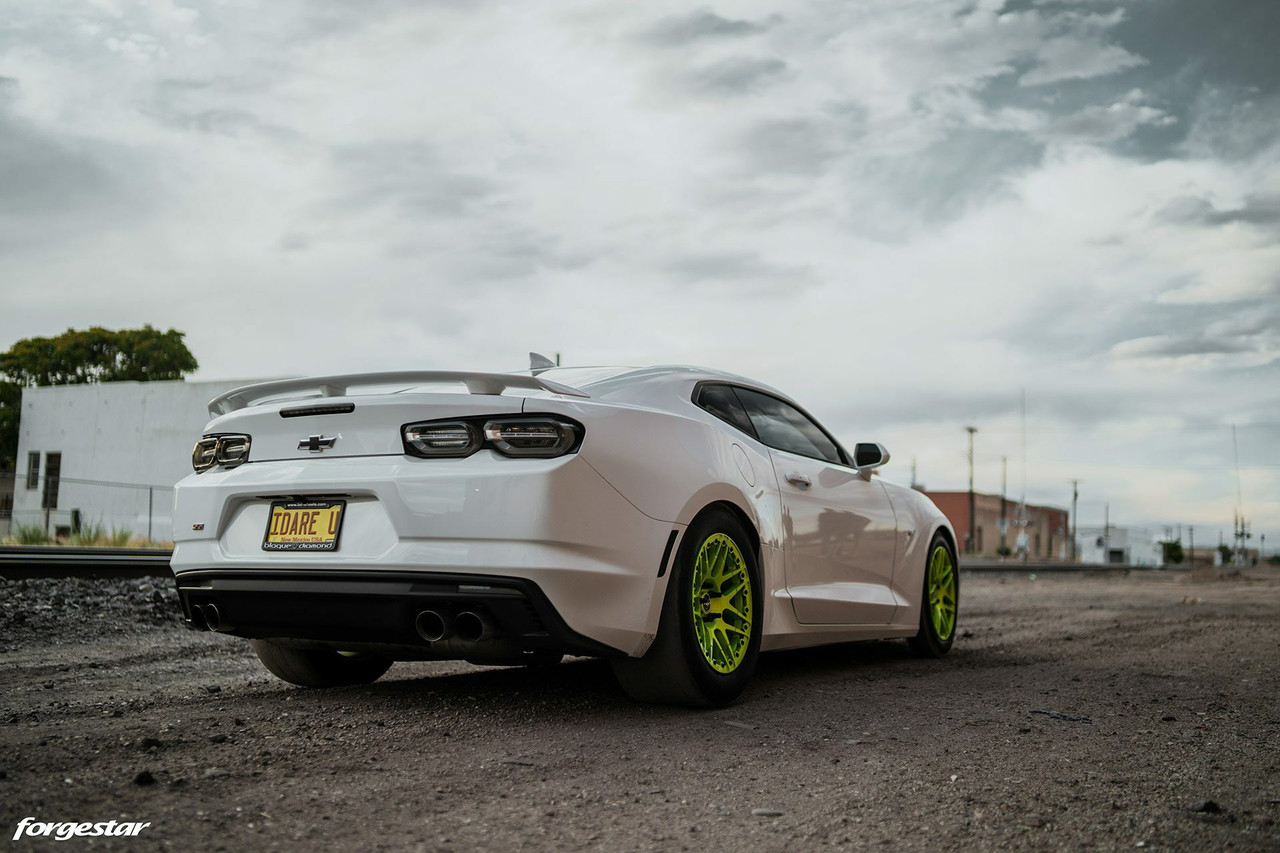 Forgestar Bespoke F14 Wheel (Beadlock) 17x10 5x120 ET45 BS7.30 Custom ...