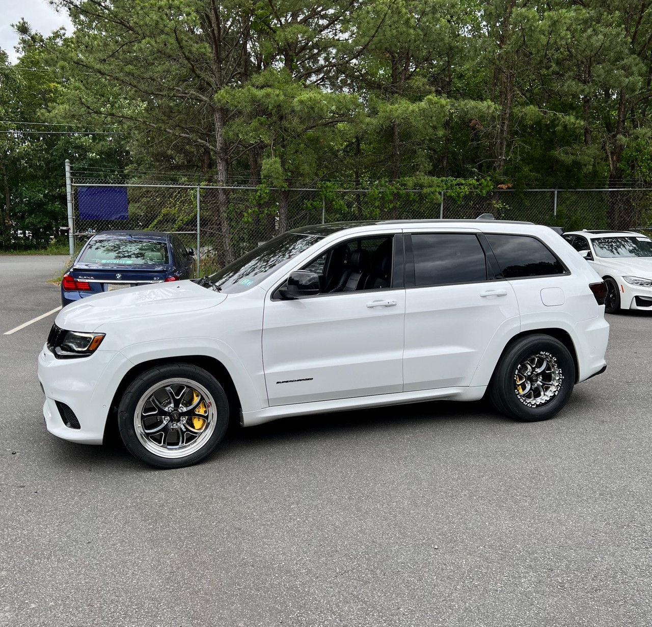 Weld Beadlock Durango Trackhawk S76 17x10 / 5x5mm BP / 7.2in. BS Black ...