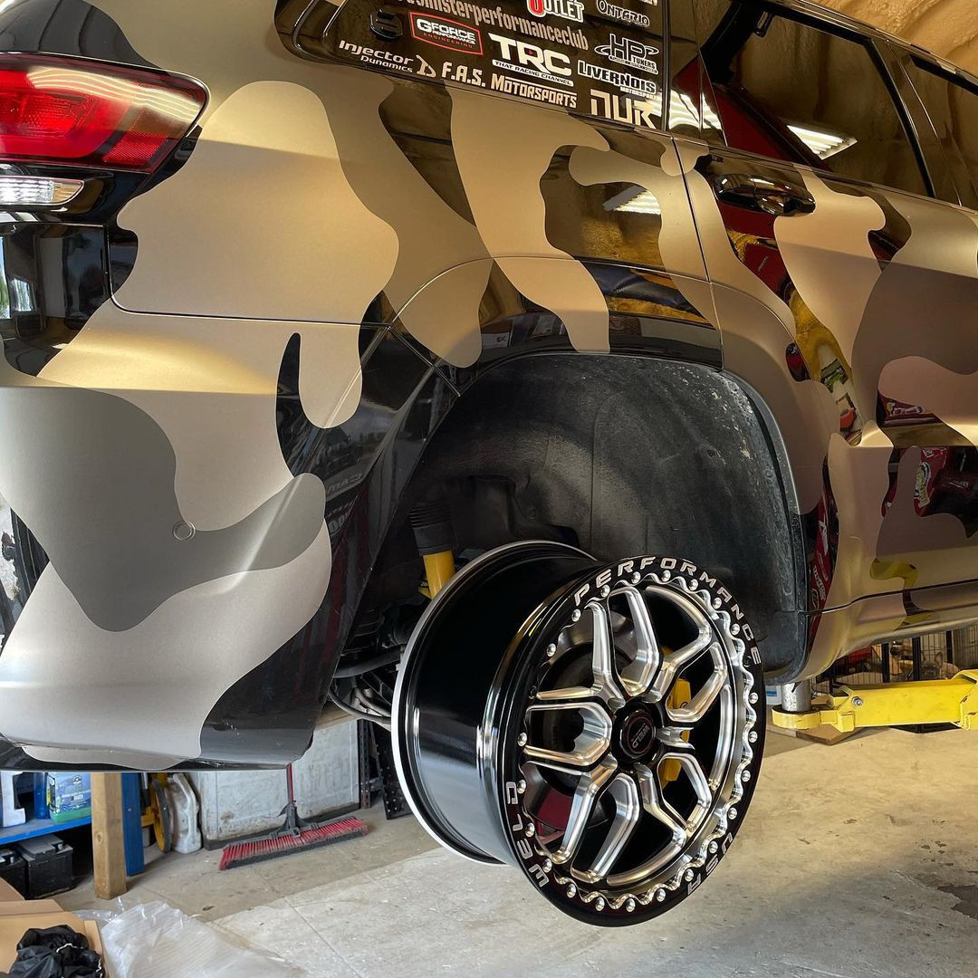WELD Laguna Beadlock Durango TrackHawk SRT Jeep Wheel 20x10.5 | 5x127 ...