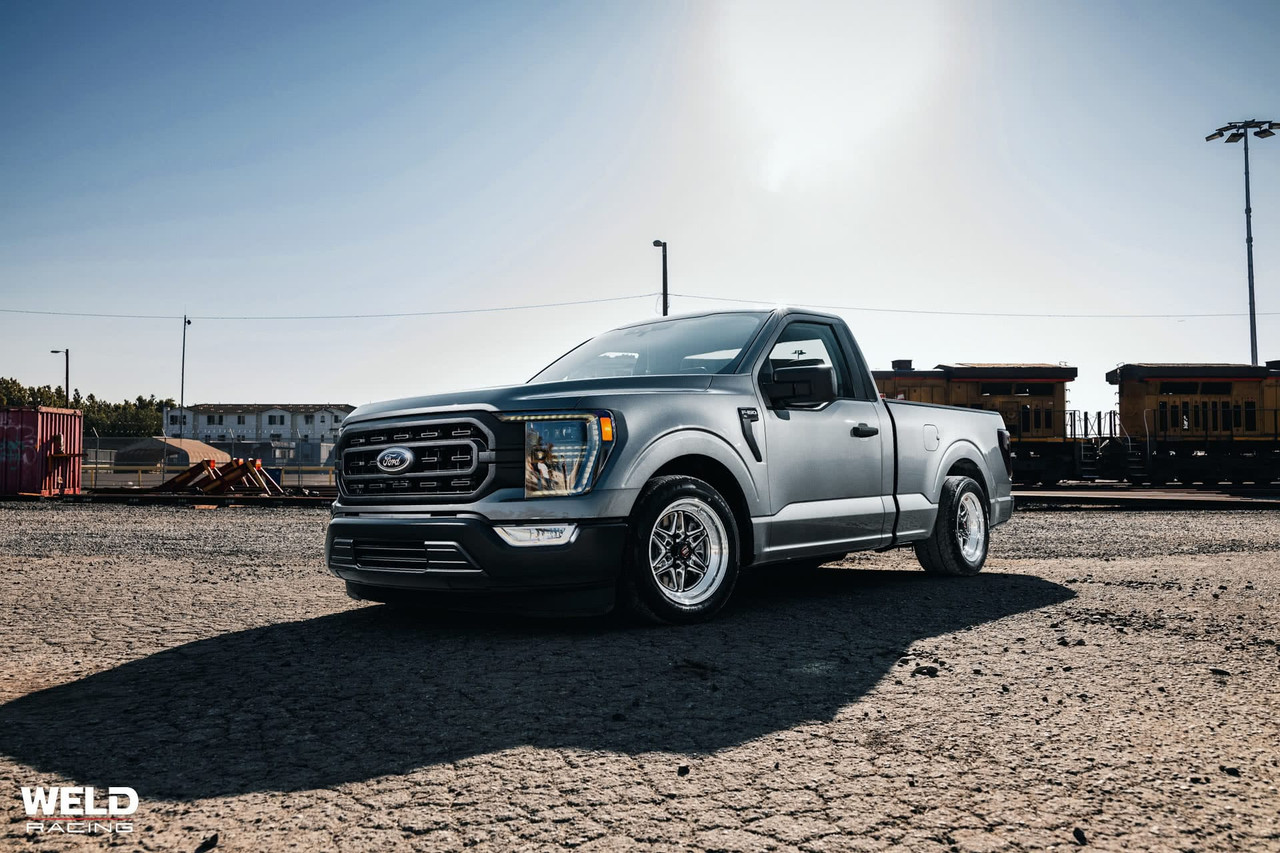 Weld RT-S F-150 S81 HD 17x10 / 6x135 BP / 7.2in. BS Black Center Drag ...