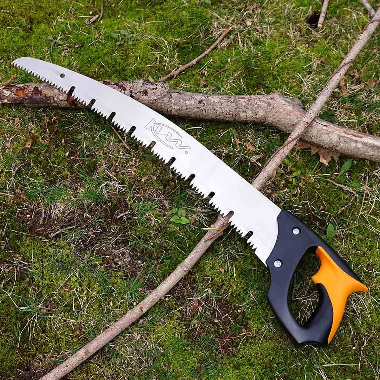 Pruning Saw with Raker Teeth