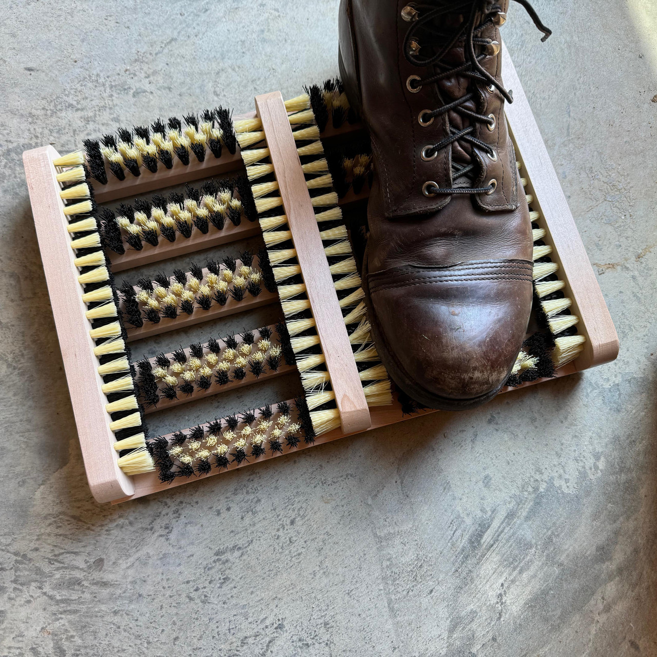 Boot and Shoe Scrubbing Mat - Garrett Wade
