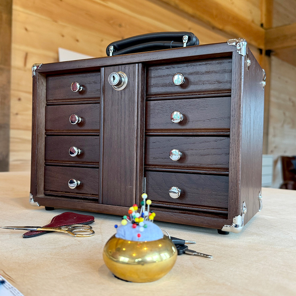 Gerstner International Dark Oak Mini Chest