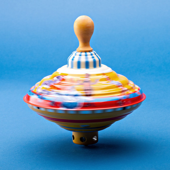 Push-Powered Humming Top