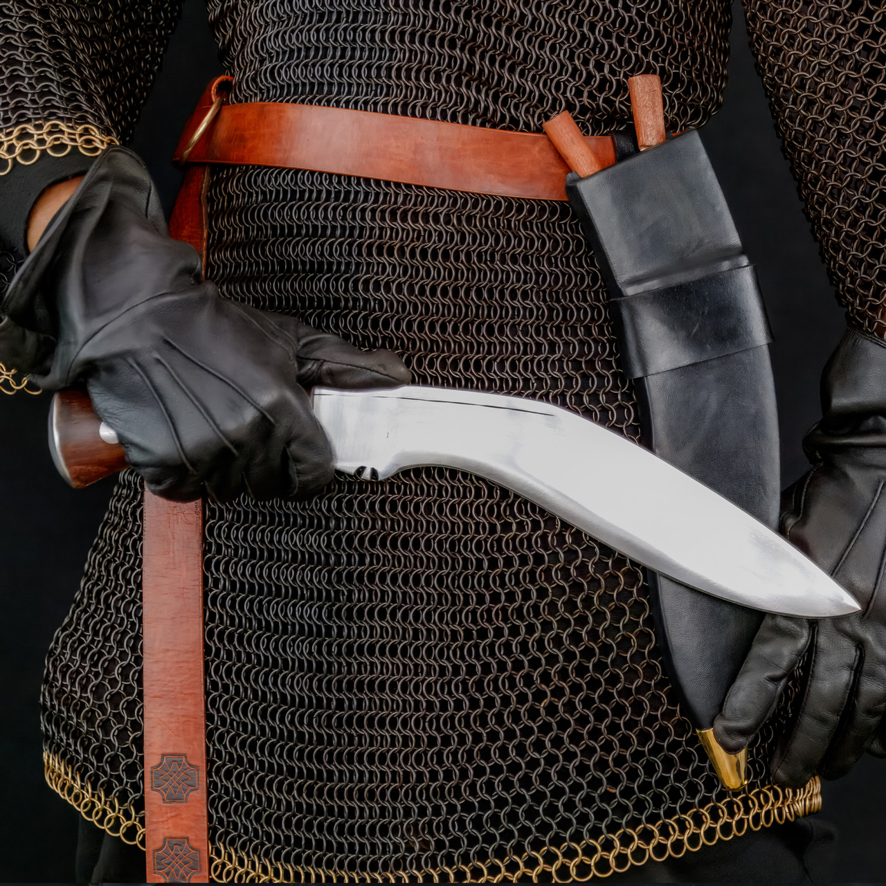 Daring Champion EN45 Steel Blade w/ Black Leather Handle & Scabbard ...
