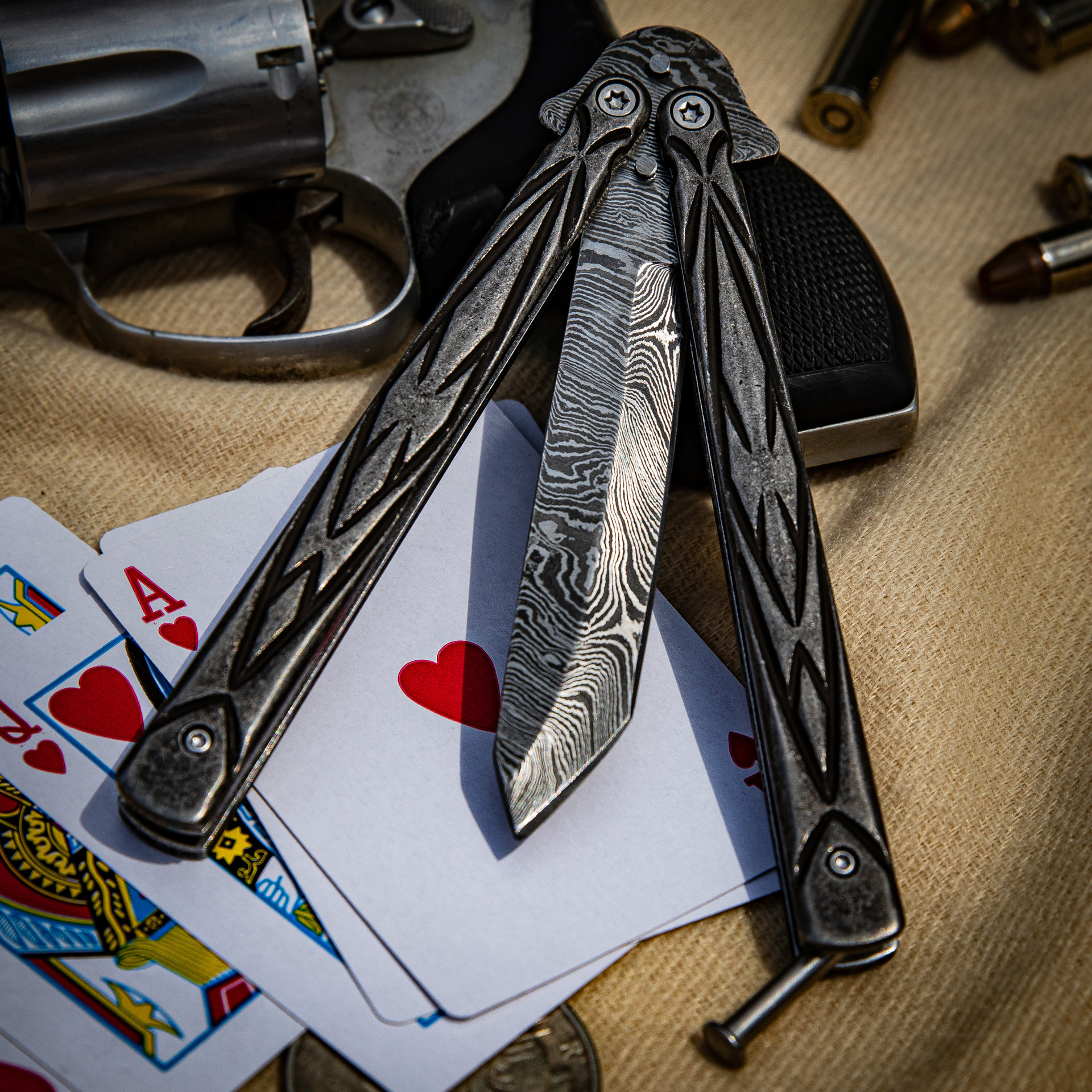 Black Raven Bird of Prey Talon Neck Knife