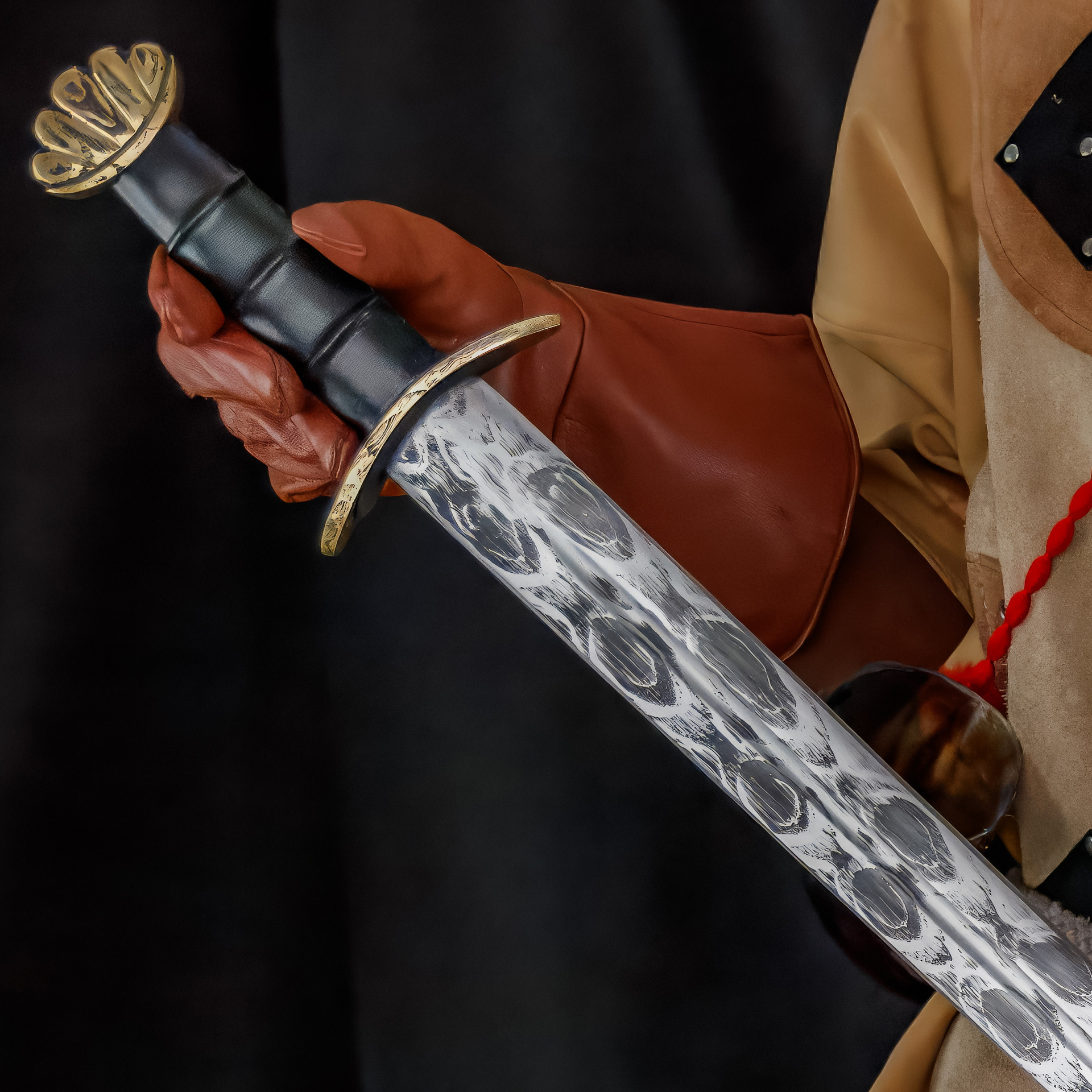 Daring Champion EN45 Steel Blade w/ Black Leather Handle & Scabbard ...