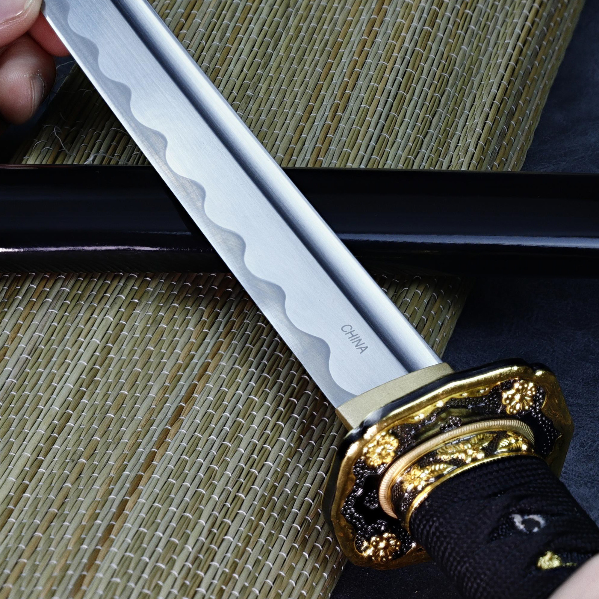 Buy Samurai Swords | Japanese Katana Swords | Buy Knives & Swords Cheap ...
