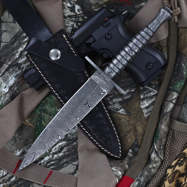 Full Damascus Steel Commando Knife | Pattern Welded Steel Full Tang ...