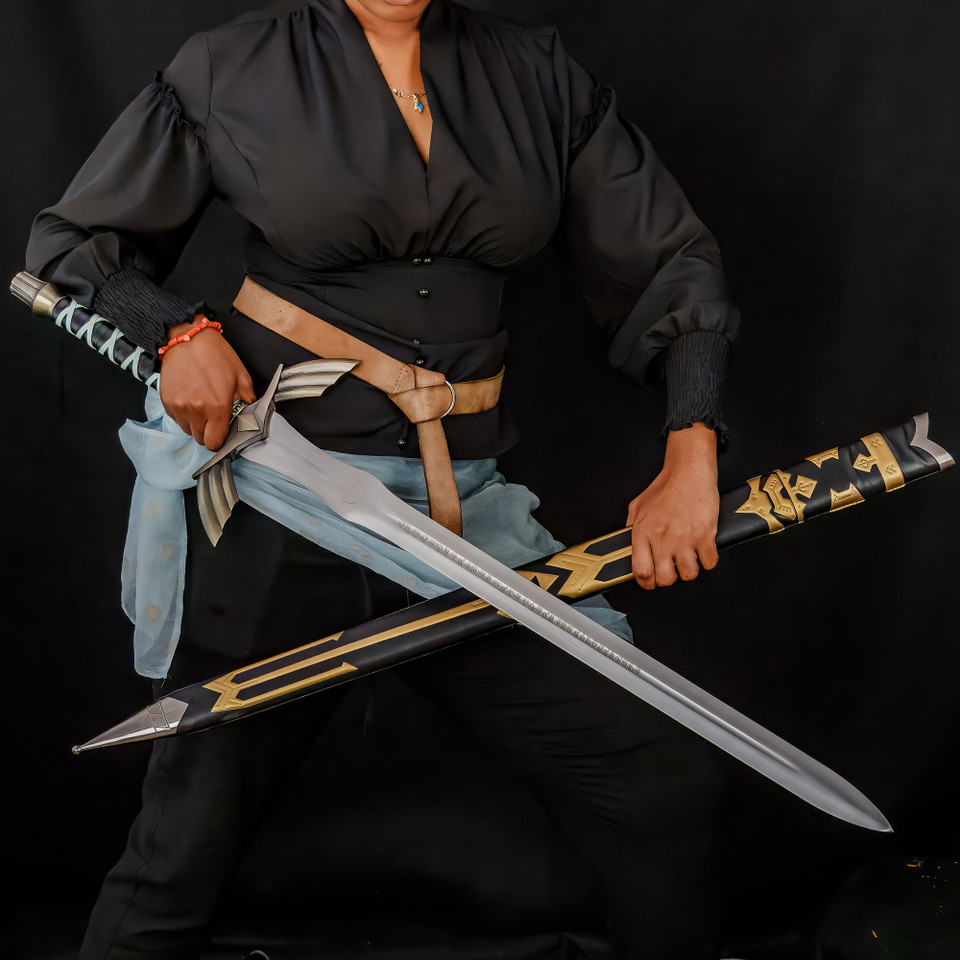 Legend of Zelda Twilight Princess Sword with Plaque