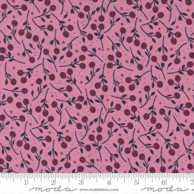 Moda - Wild Meadow - Berry Fields, Sweet Pea - Lancaster Home & Fabric