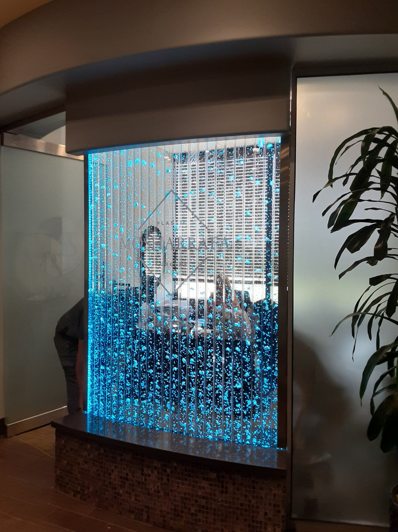 Bubble Walls & Bubble Waterfall Panels | Water Gallery
