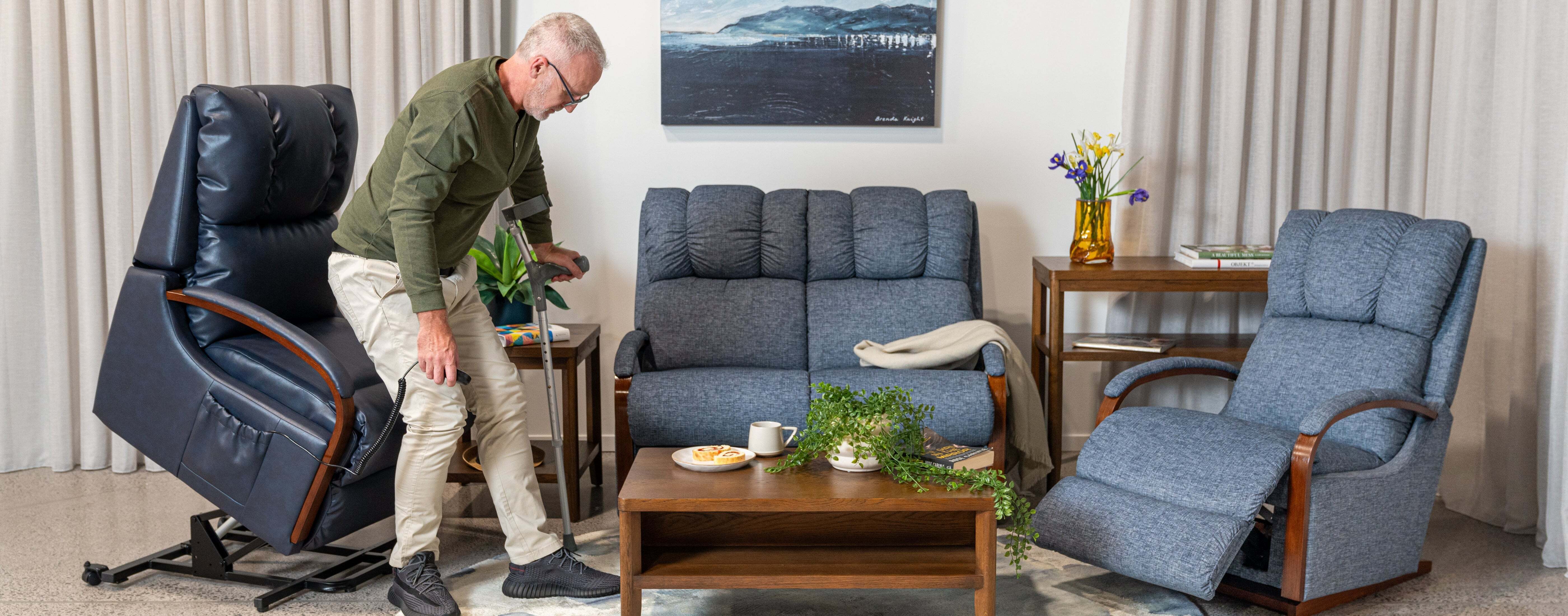 Lift Chairs Guide - View Power Lift Chair Buying Tips