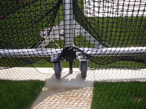 Gill NCAA Hammer/Discus Cage, Dbl Ring (Standard) | Gill Athletics 24a ...