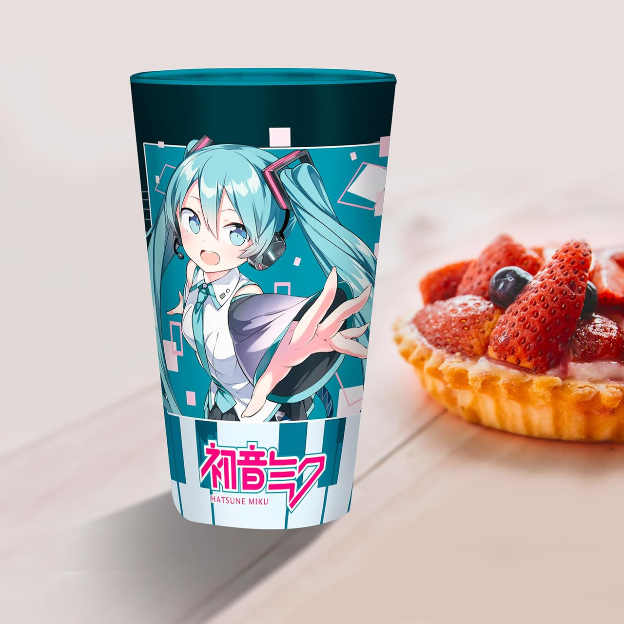 Hatsune Miku Large Drinking Glass