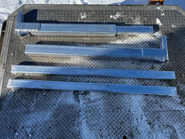 Adjustable Aluminum Flatbed Bunk System - | DonDens.com