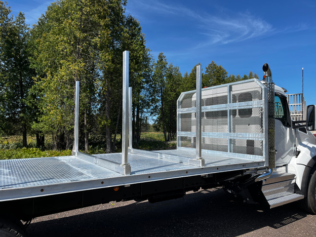 Adjustable Aluminum Flatbed Log Bunks And Stakes - | DonDens.com
