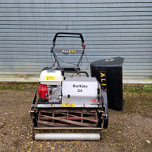 Allett Buffalo 24 6 Blade Cylinder Mower Year 2011, NEW Honda Engine