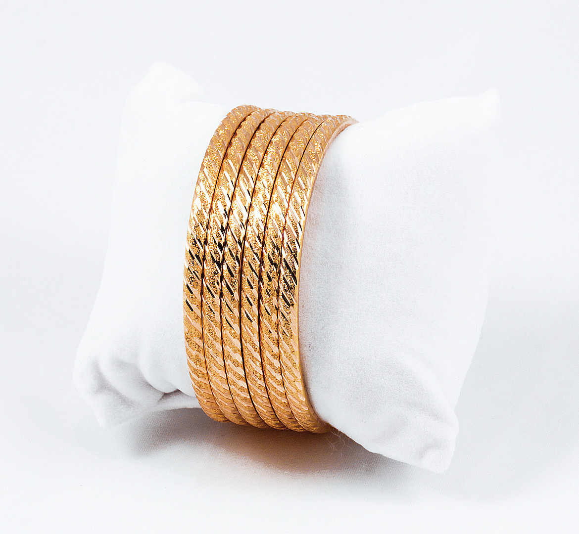 YELLOW GOLD BANGLES, SET OF 6, 21K, Size: x-Large, Weight: 43.6g ...