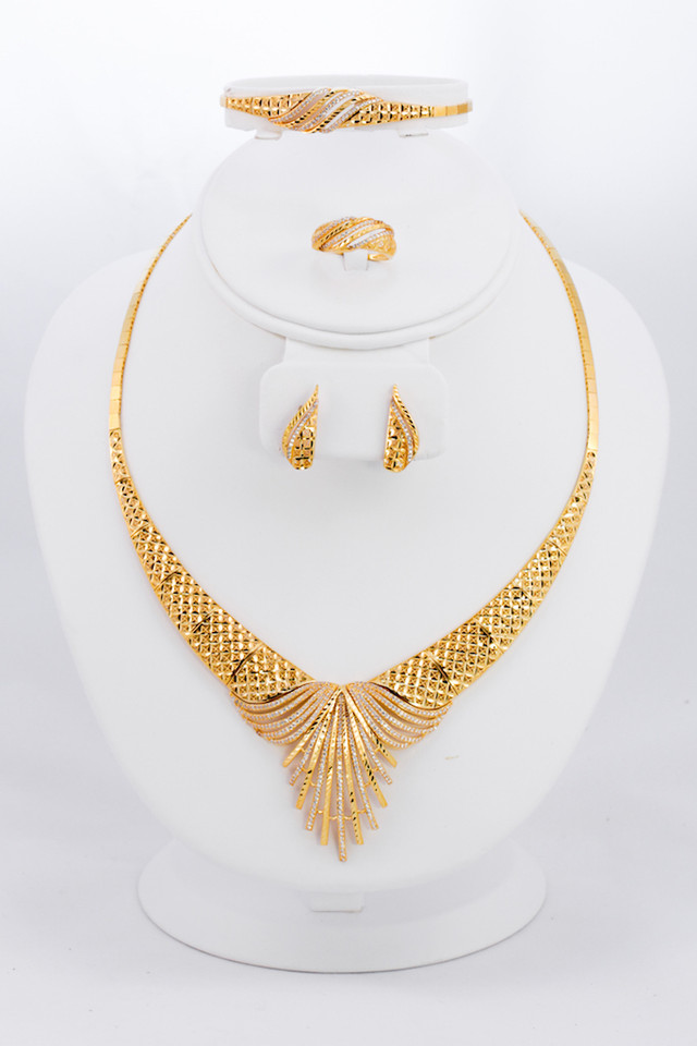 YELLOW GOLD - SET - Page 1 - Baladna Jewelry