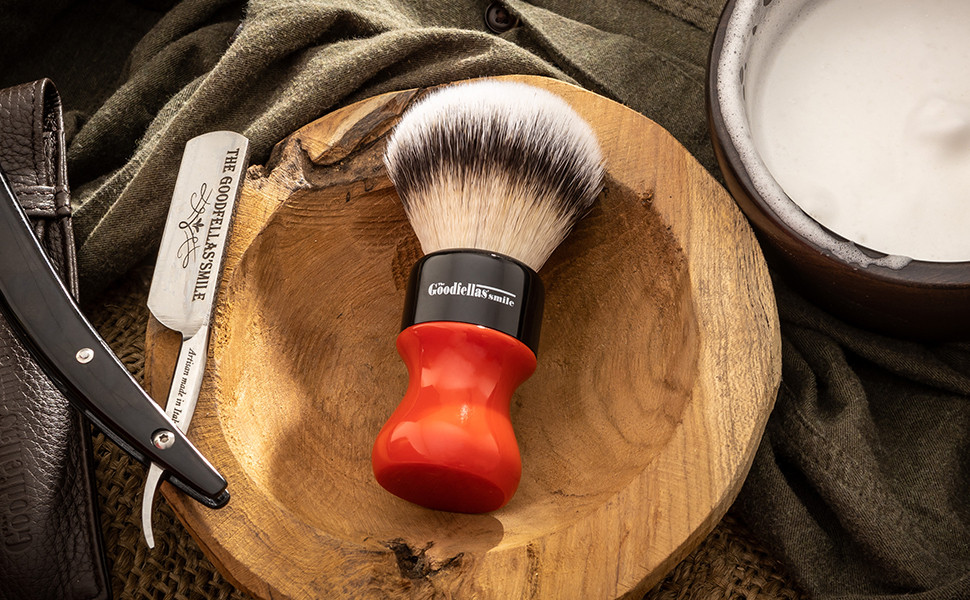 The Goodfellas' smile Synthetic Shave Brush Red Evil