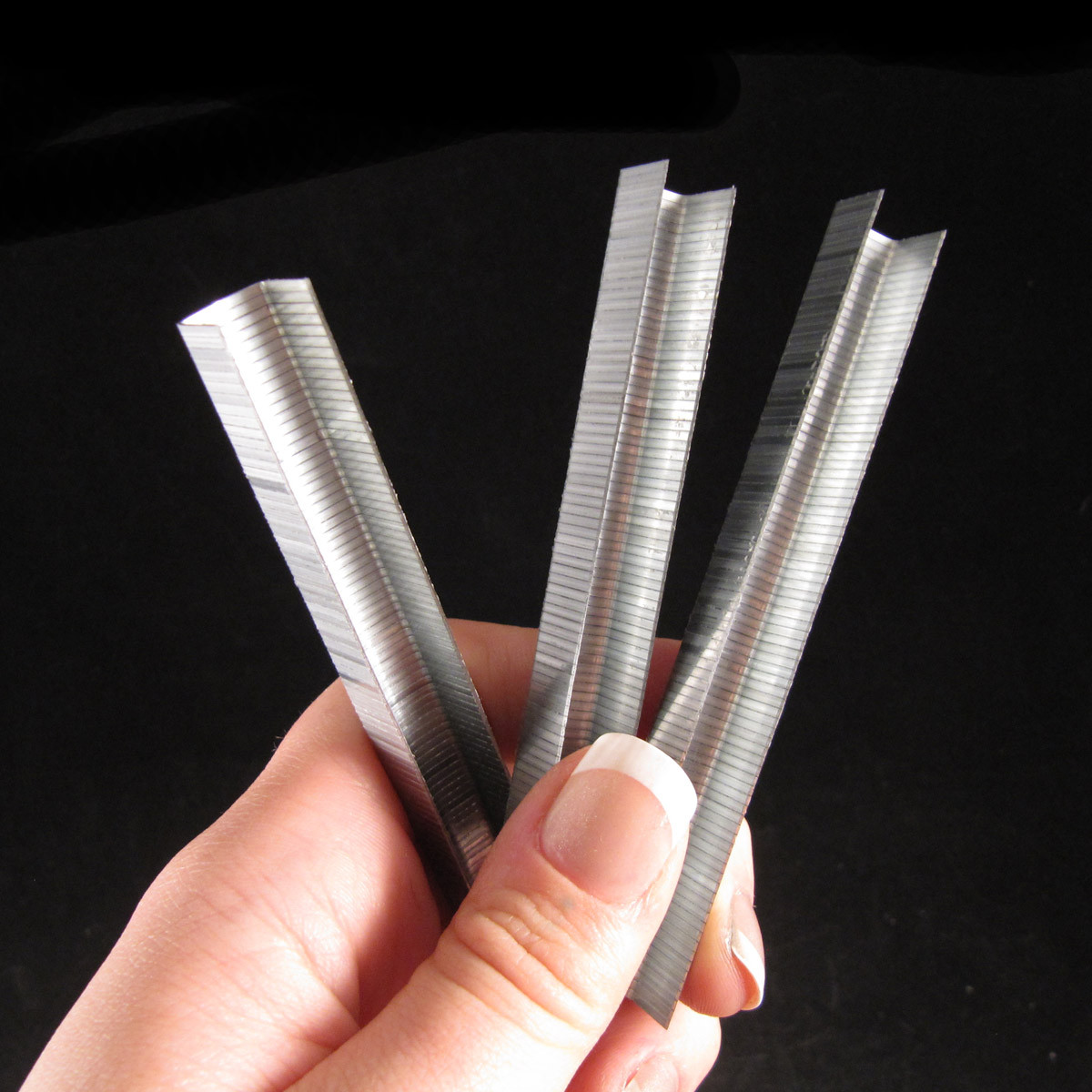 3/8" Galvanized Chisel Point Staples Pack of 5,000 - Spotnails 82506 ...
