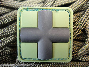 Mini PVC Redcross Medic - Forest Green - Morale Patch - CampXSurplus