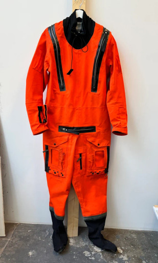 Canadian Armed Forces Search and Rescue (SAR Tech) Immersion Suit ...