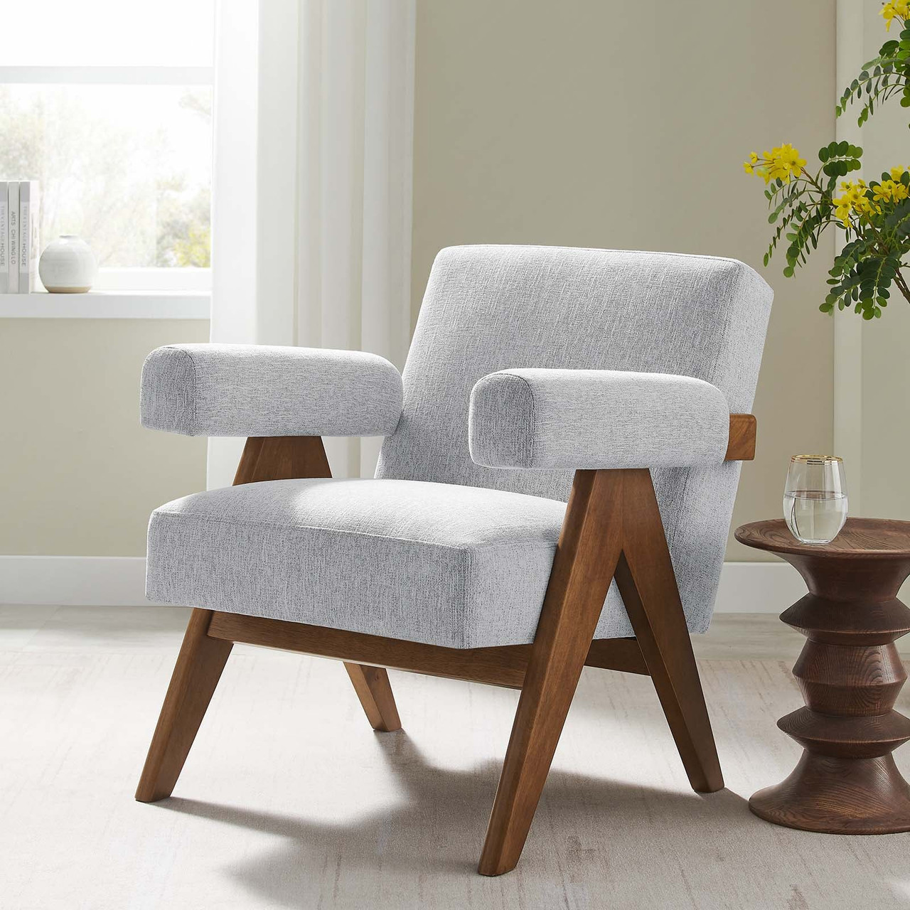 Save 30-60% On Modern Lounge Chairs