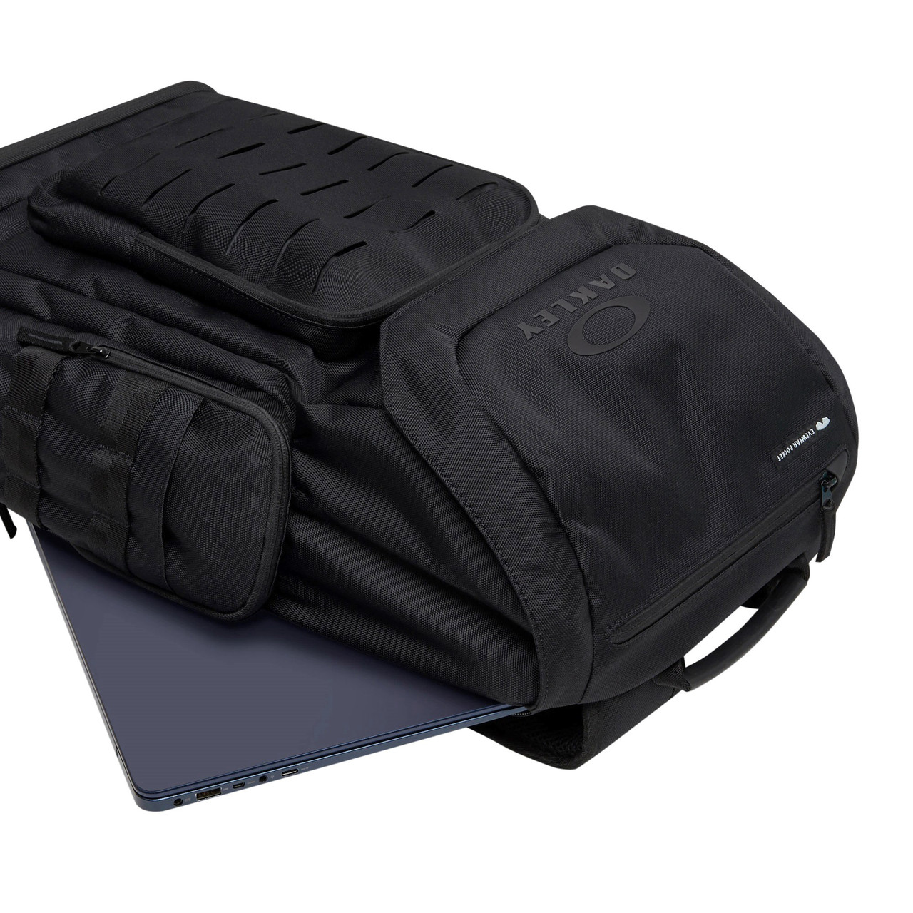 Black Urban Ruck Pack by Oakley | Military Luggage