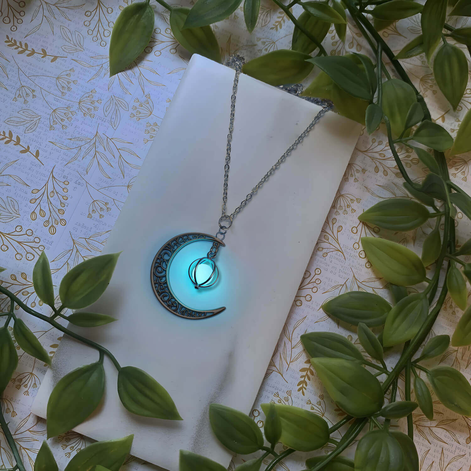 Enchanted Moonstone Necklace - TwinklingTree