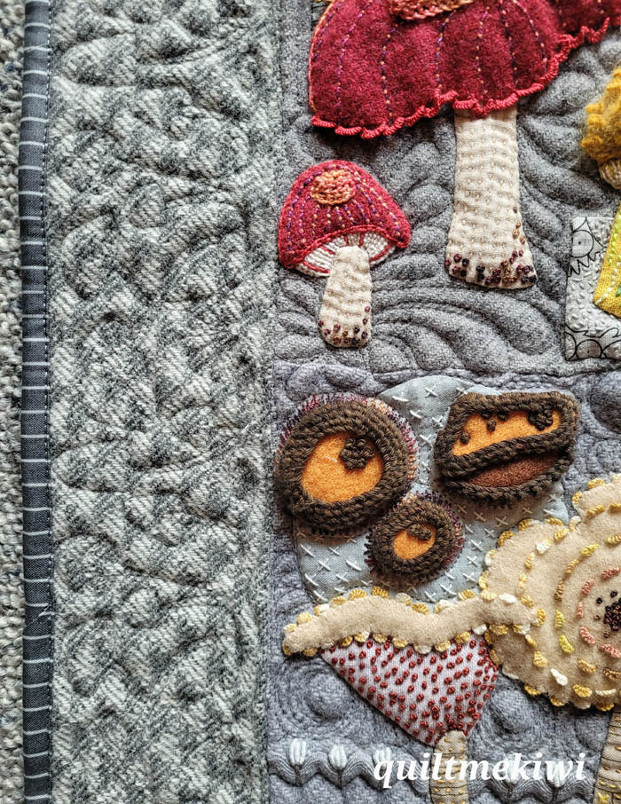 Computerized Quilting Toadstool Border and Corner