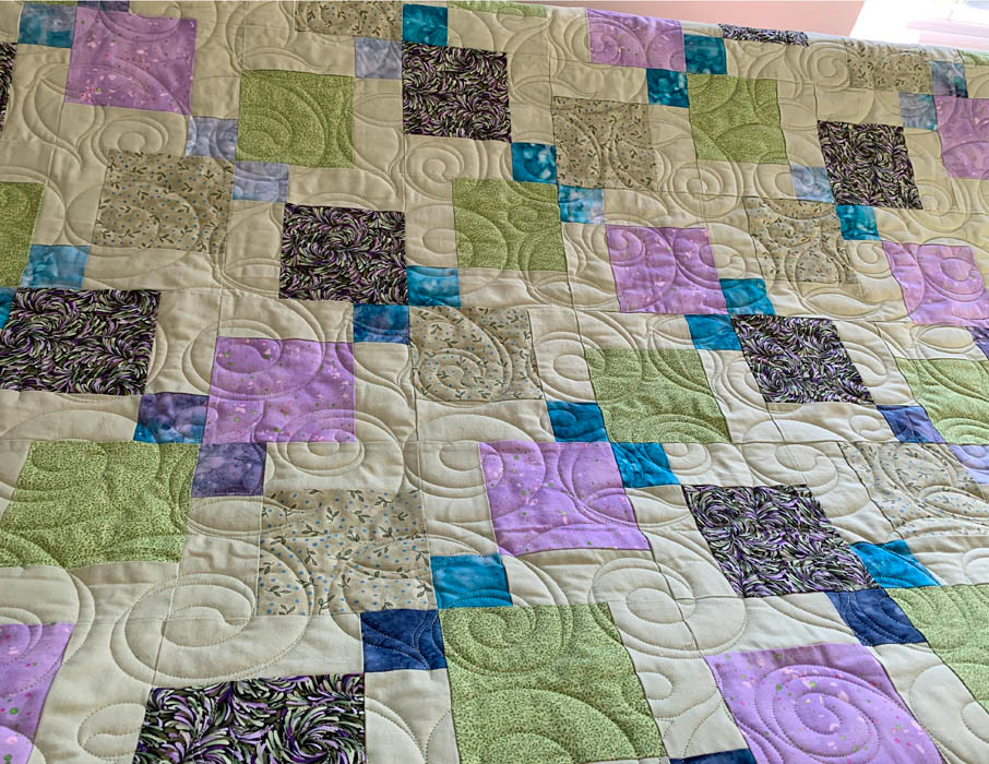 Computerized Quilting Paramour Edge-to-Edge