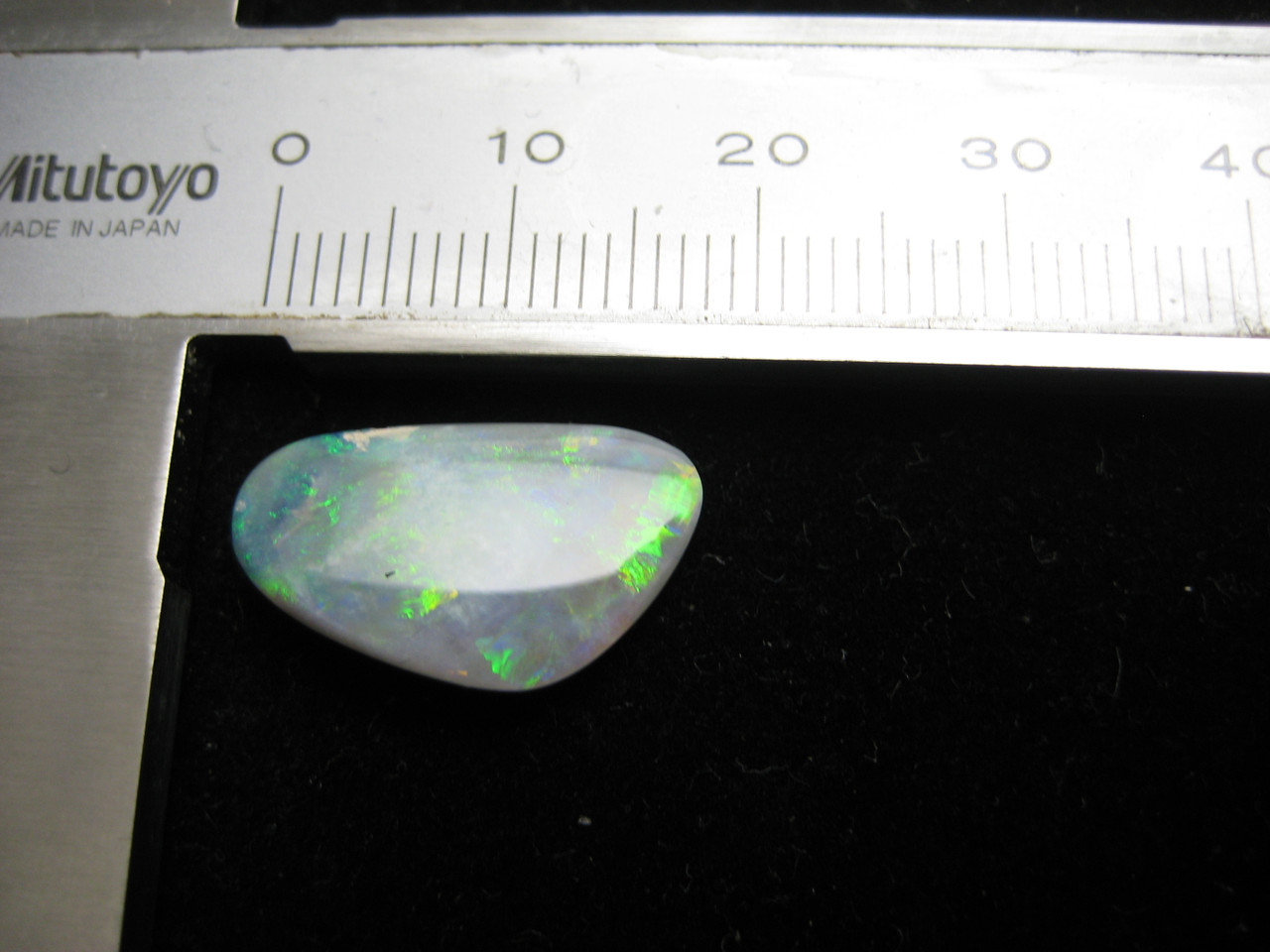Genoa - Solid Semi Black Opal