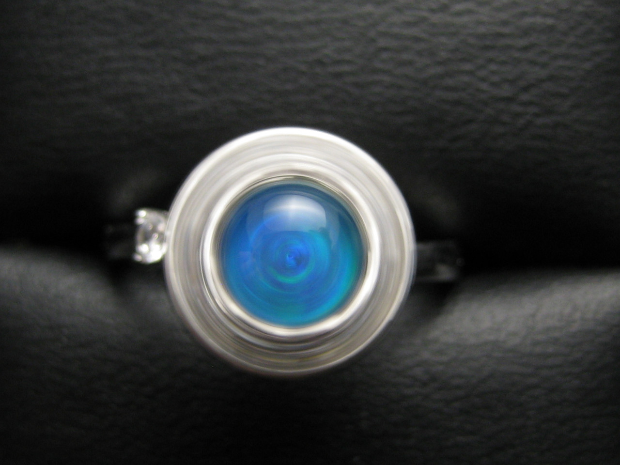 Fidget Ring - Opal Triplet Ring