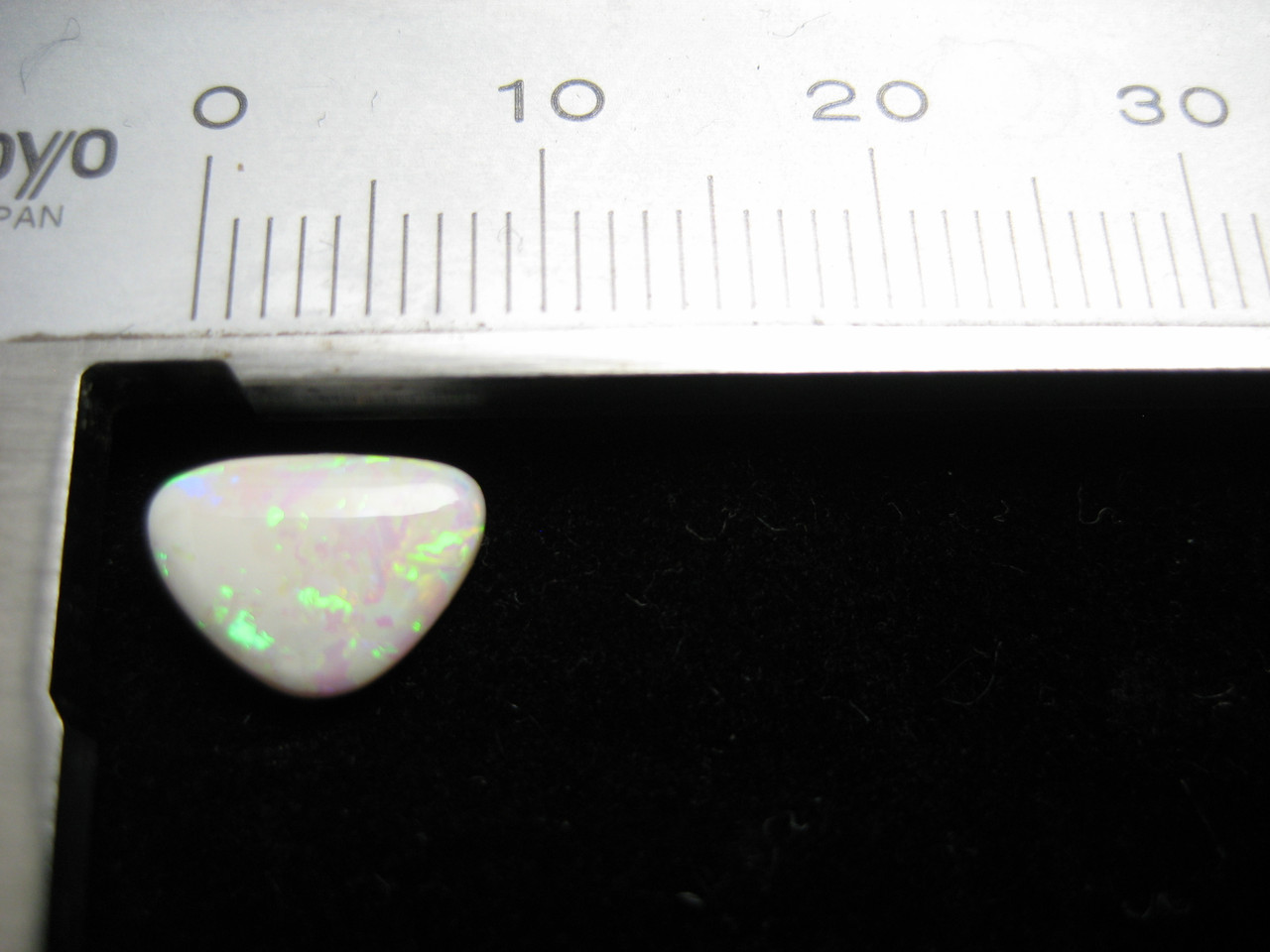 Bronte - Solid White Opal