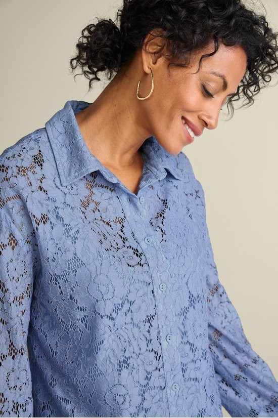 Lisa Lace Button Front