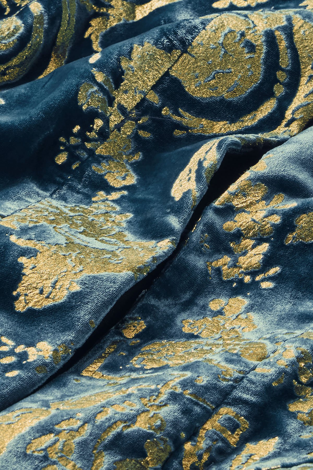 Marquee Velvet Duster