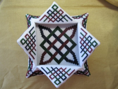 TB250 Celtic Lotus Box by Terri Bay Needlework Designs - The NeedleArt ...