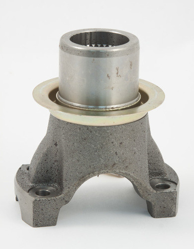 BW4407 TRANSFER CASE FRONT OUTPUT YOKE SMALL CV 1330 TYPE FITS FORD ...