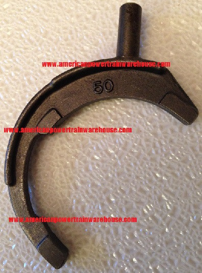 NP833 A833 NP440 TRANSMISSION 1-2 FORK Fits '64+CARS WITH BALL & SPRING ...