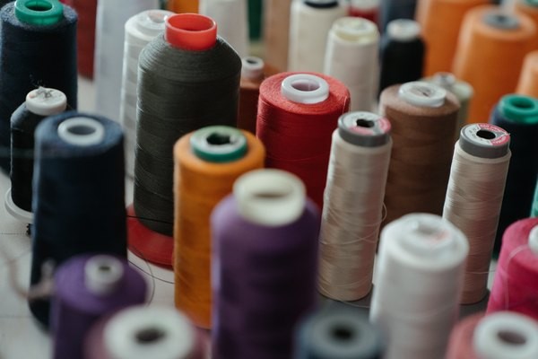 Unraveling the Diversity of Sewing Machine Threads: Types, Uses, and ...