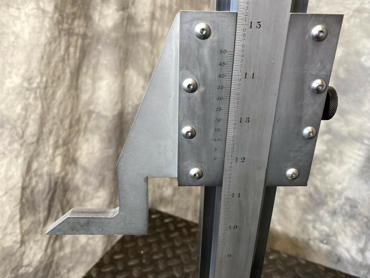 Starrett 254 Vernier Height Gauge 38" Range Precision Tool