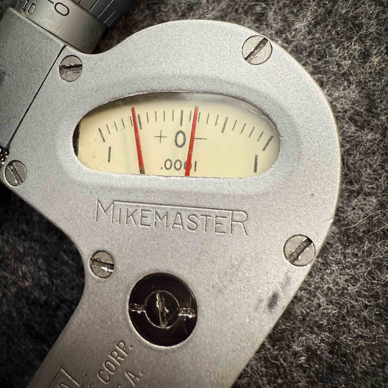 Indicating Micrometer- Federal 200P-1 MikeMaster 0-1" with Case ...