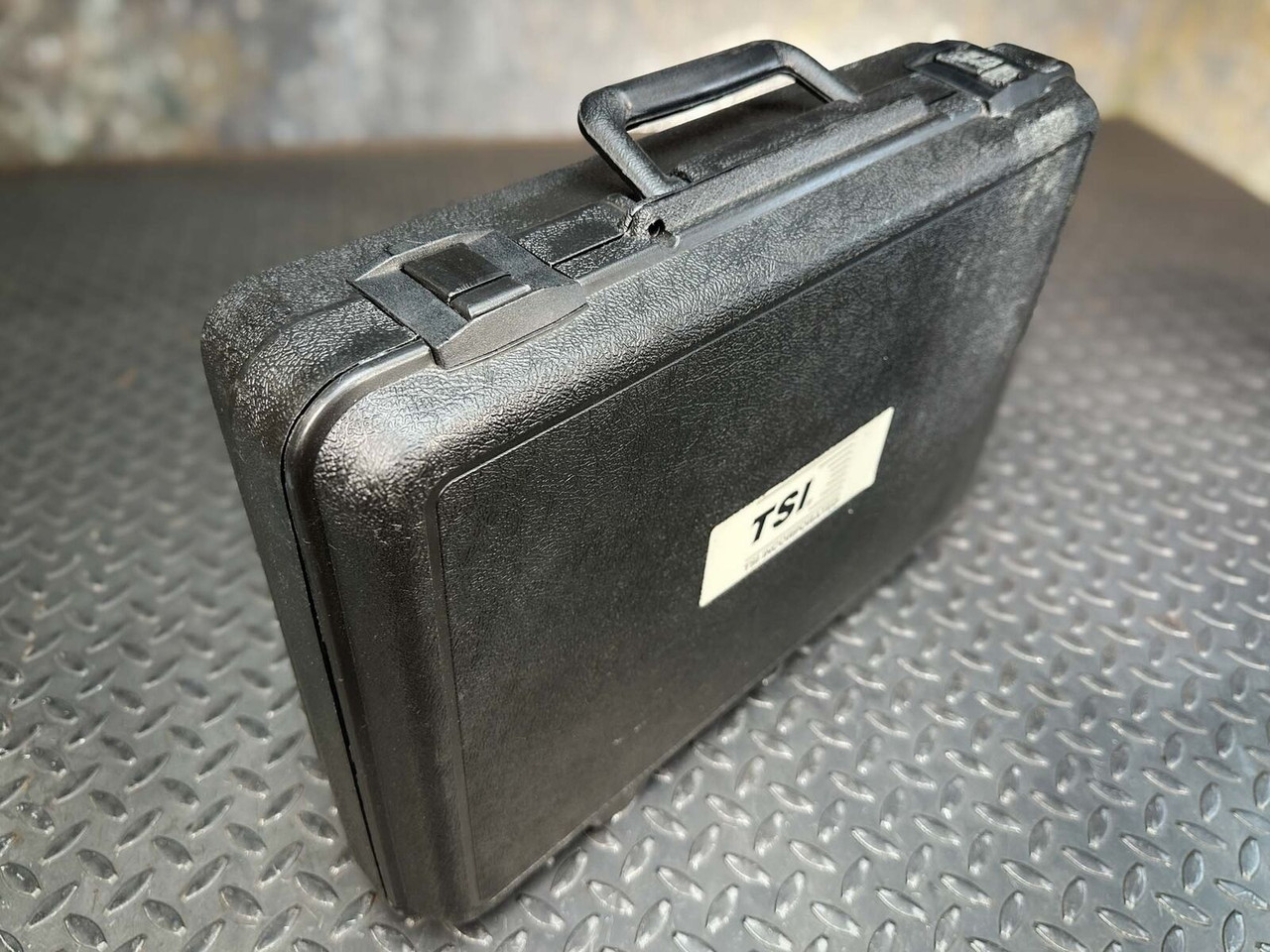 TSI VelociCALC Plus 8360 Air Velocity Meter - Velometer - Obtainium ...