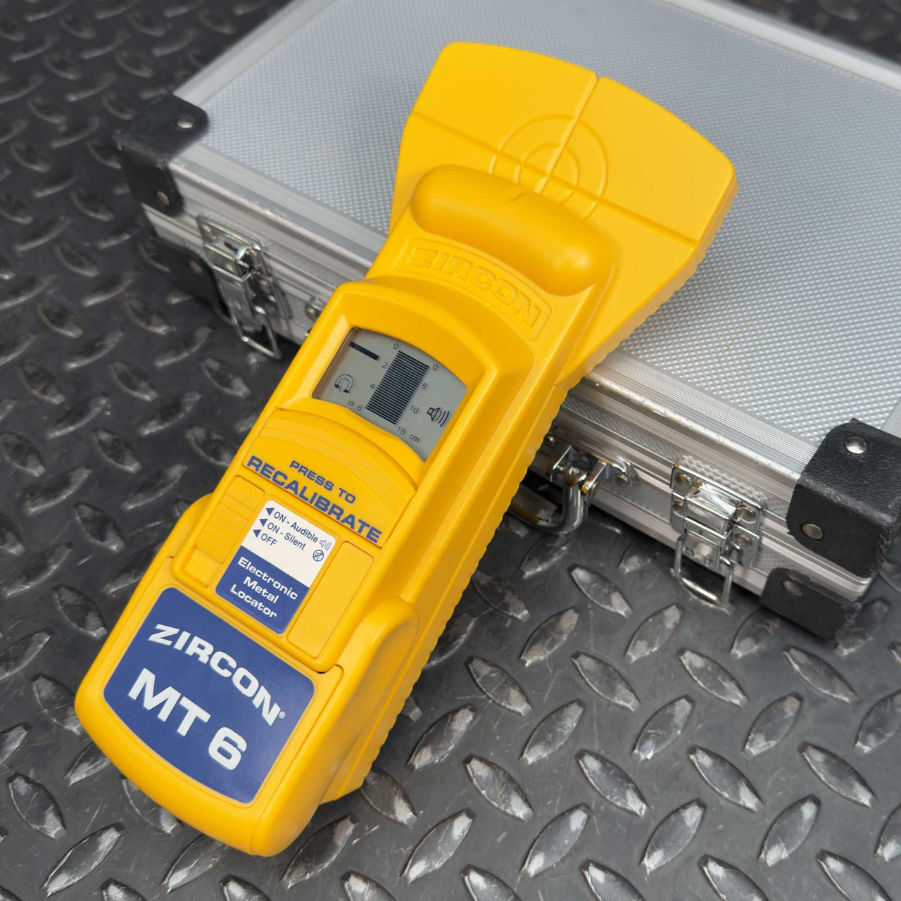 Zircon Metalliscanner MT6 Metal Detector/Locator - Obtainium Science ...