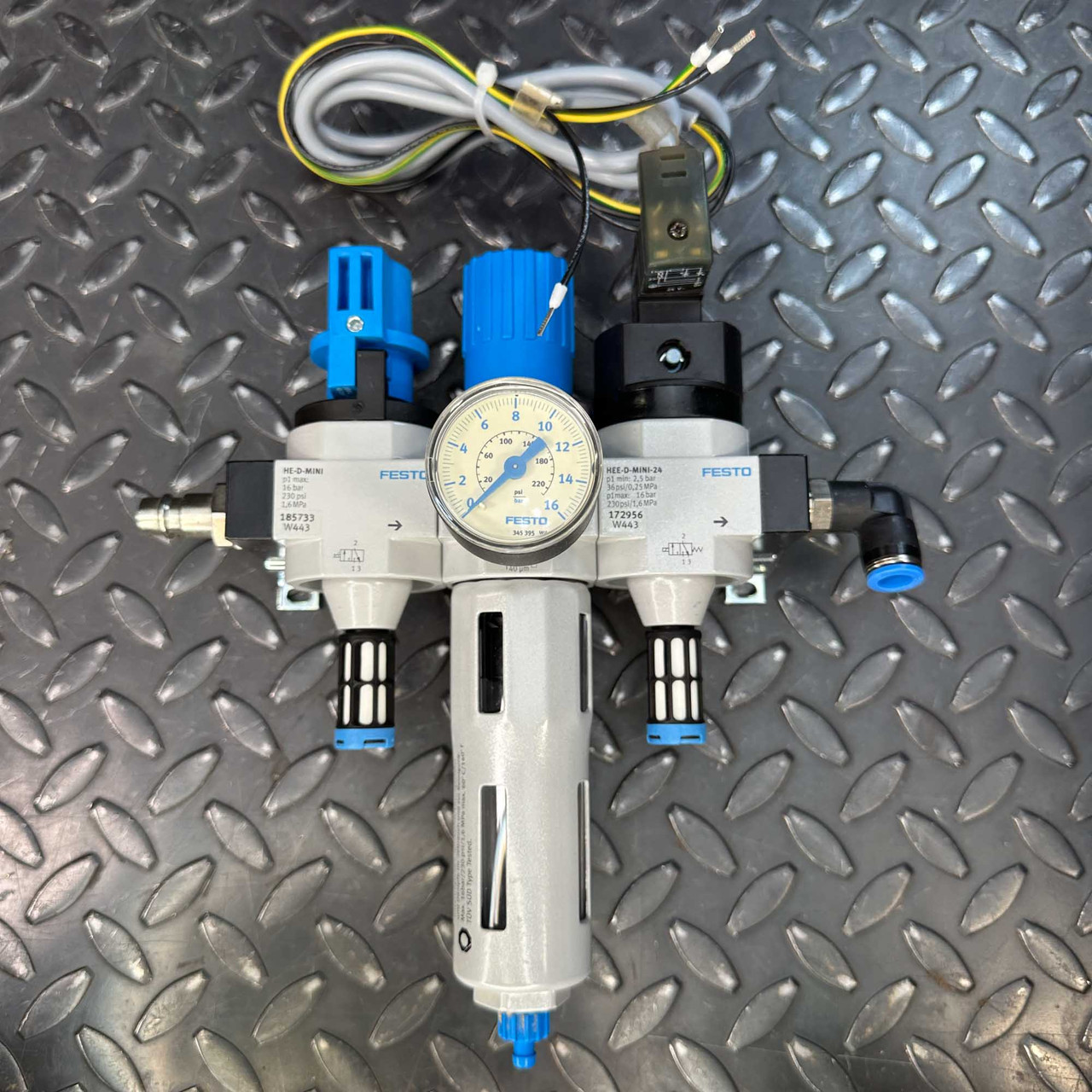 FESTO MINI Pneumatic Manifold with Regulator and Valves